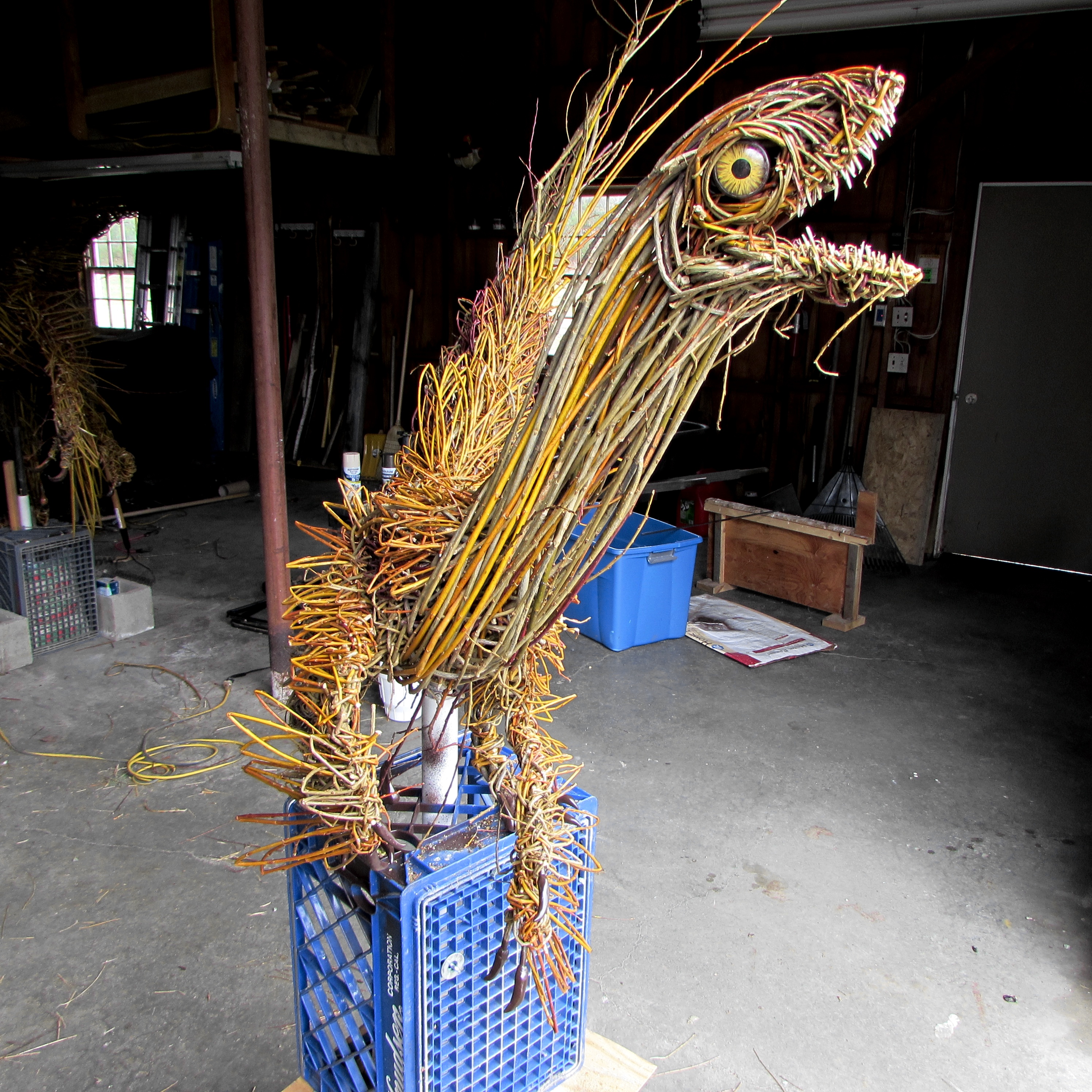 Deinonychus in willow | art | Digg